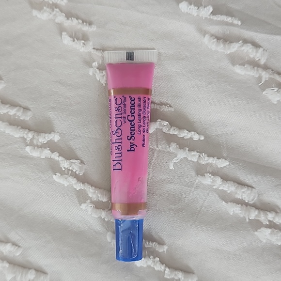 SeneGence | Makeup | Senegence Blushsense Pink Berry | Poshmark